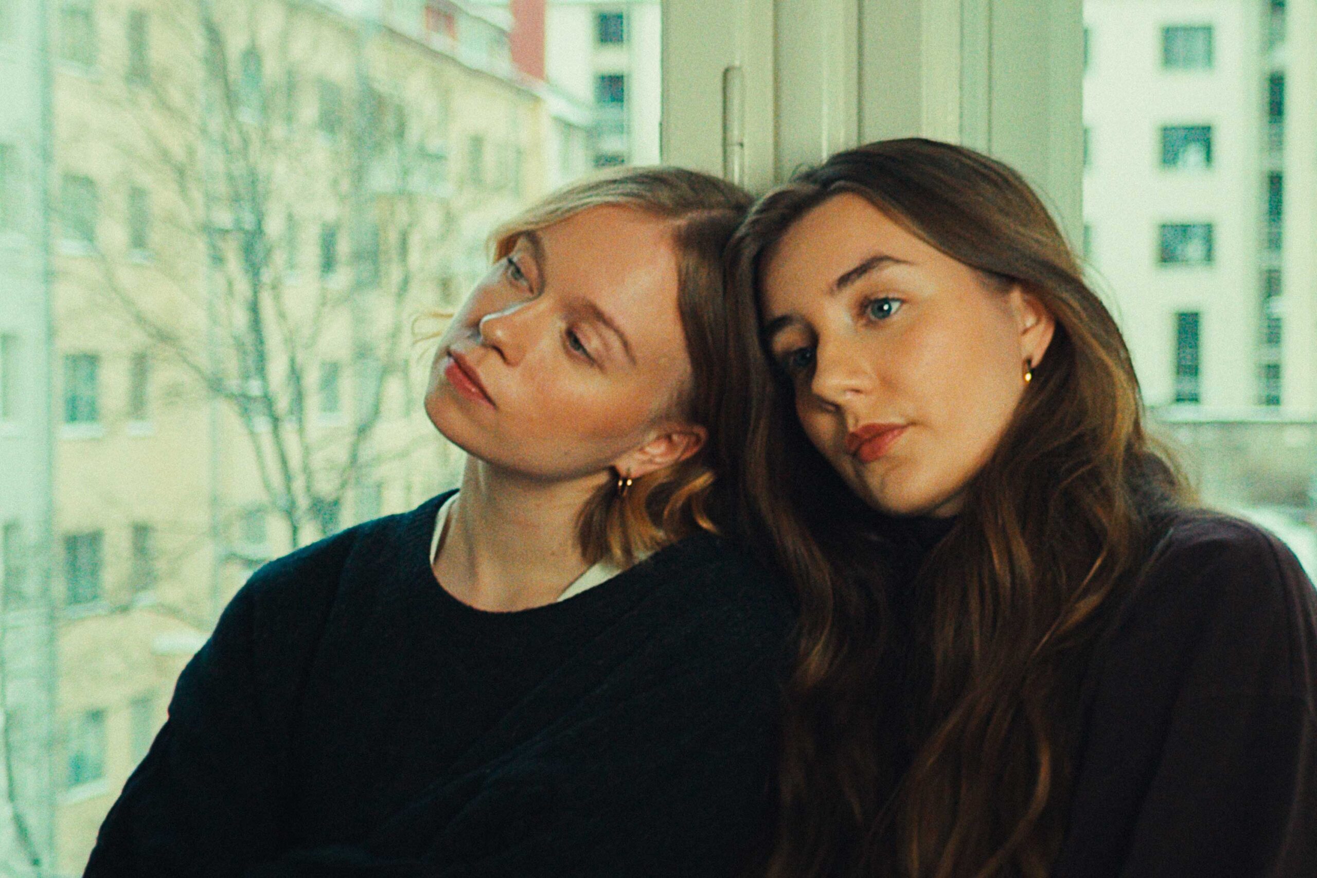 EMMA & MATILDA - Superstar